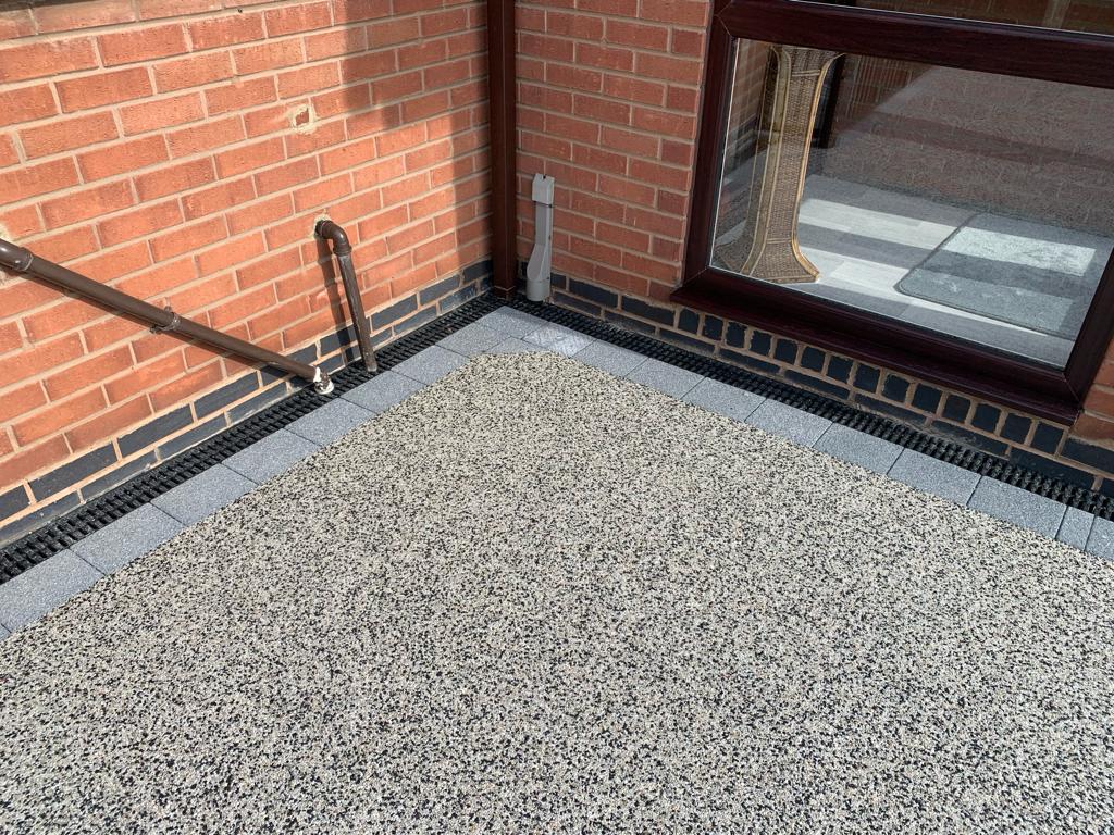 Resin Bound Driveways Leicester | Prestige Resin Drives Leicester